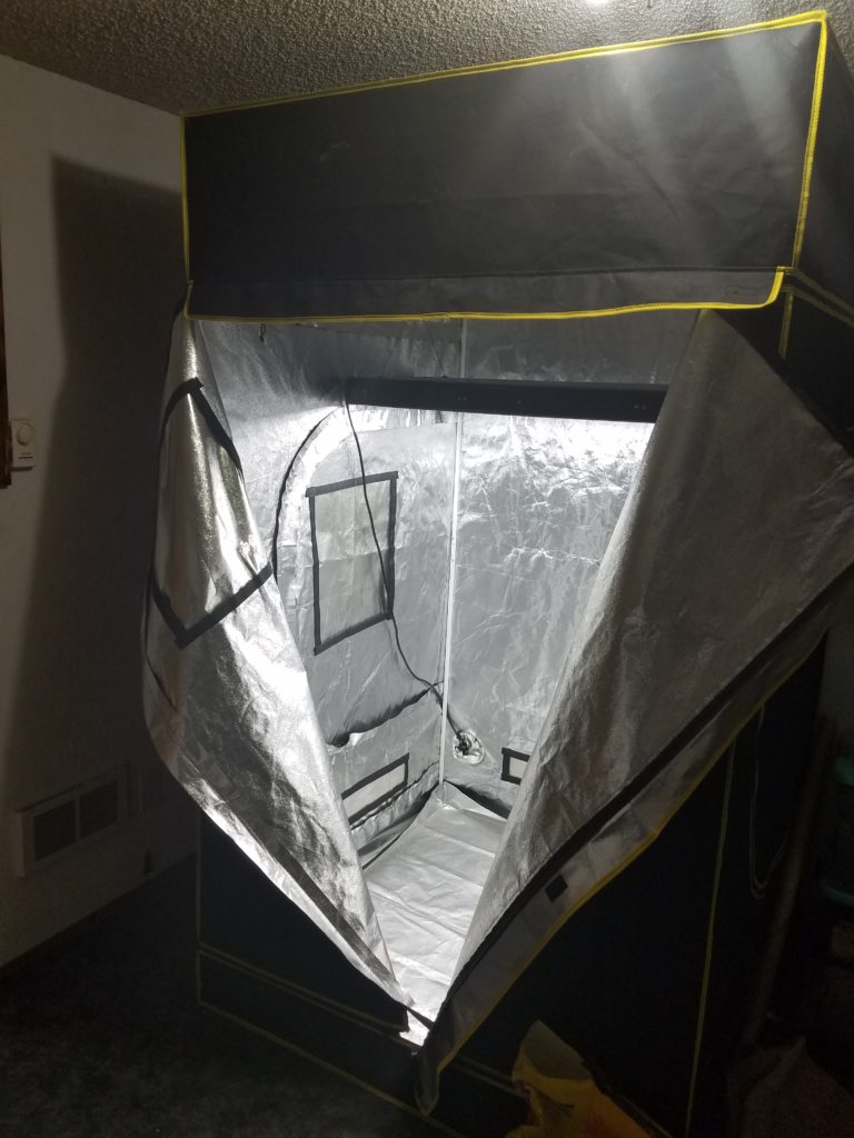 Using a Indoor Grow Tent Setup as a Brooder??? | BackYard Chickens ...